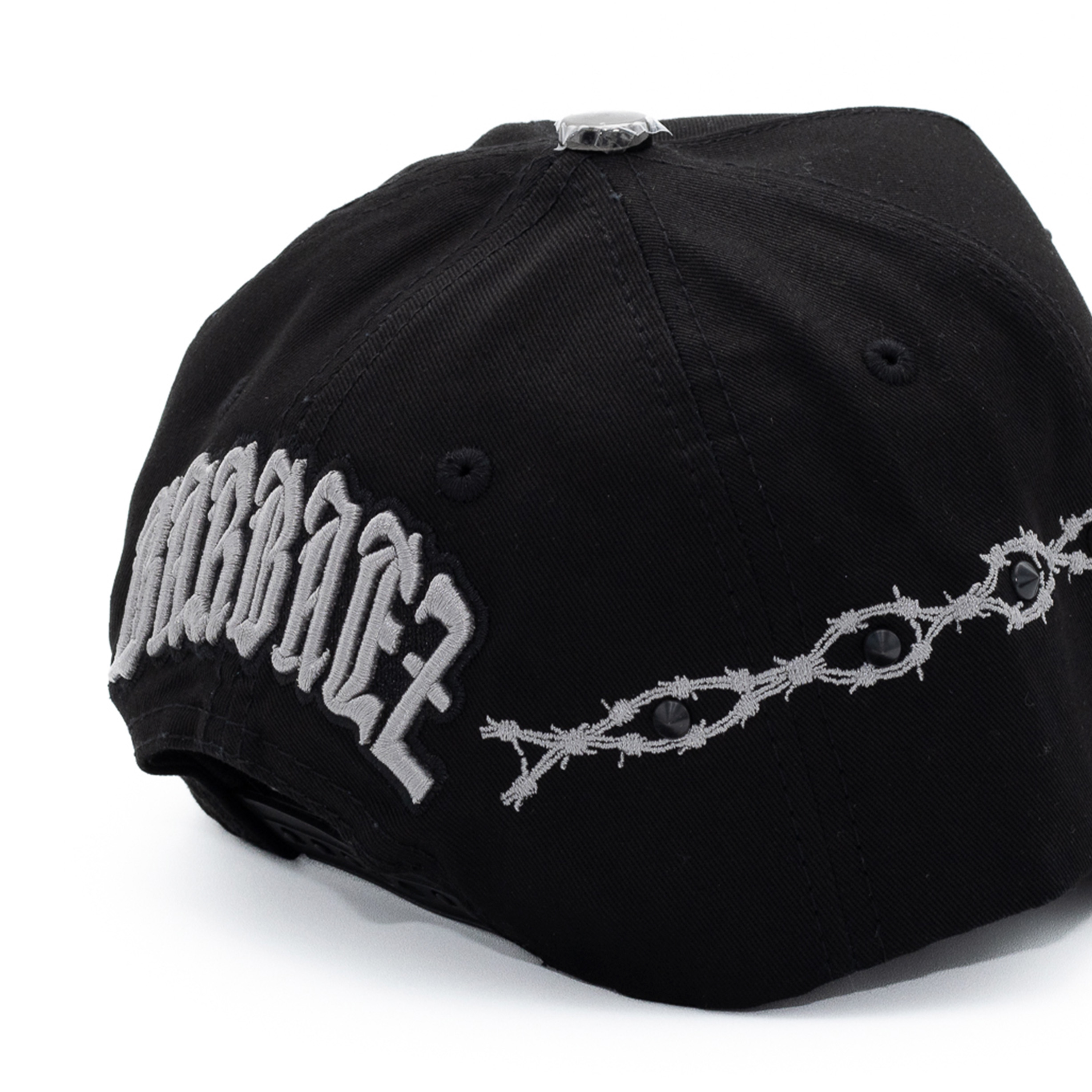 BARBAEZ “SPIKES” – Caps & Caps